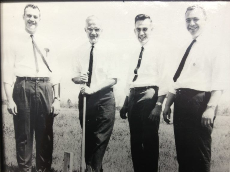 About | Leppinks Food Centers